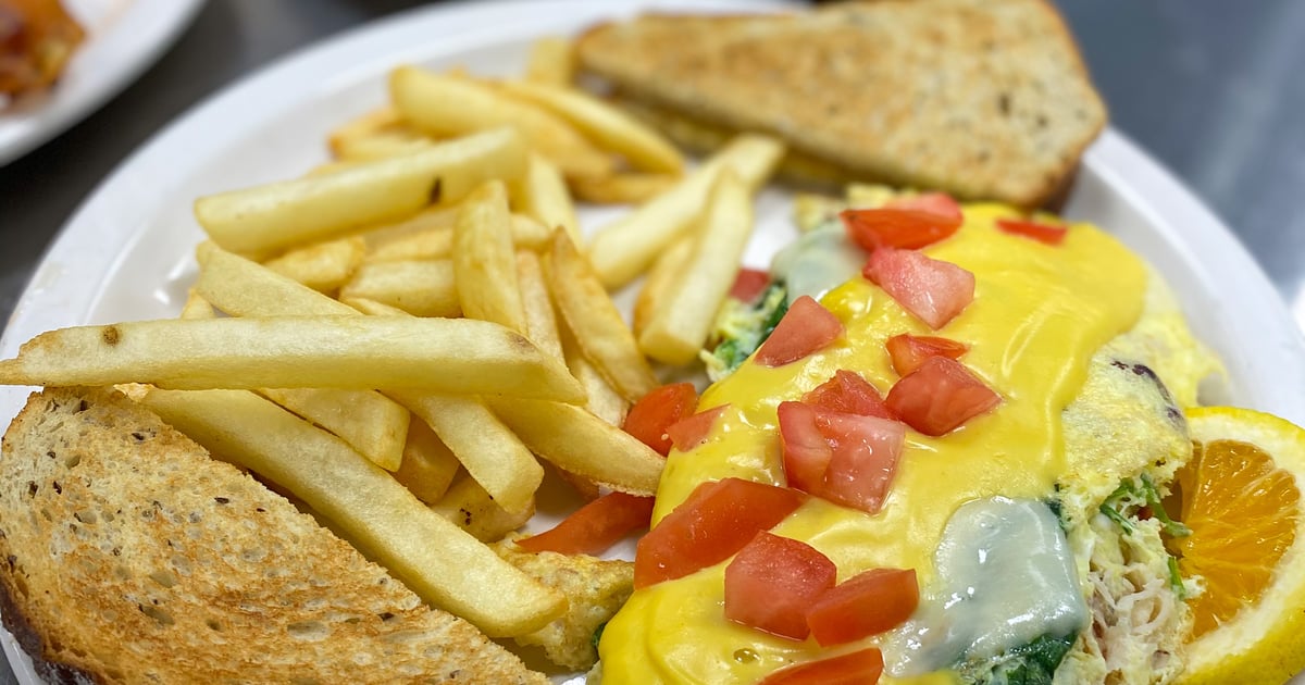 Country Omelet - Breakfast Menu - Breakfast Station