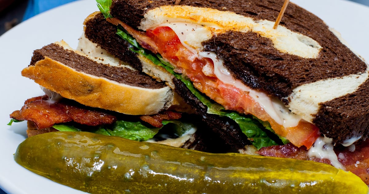 Spinnaker Cafe - Restaurant in BC