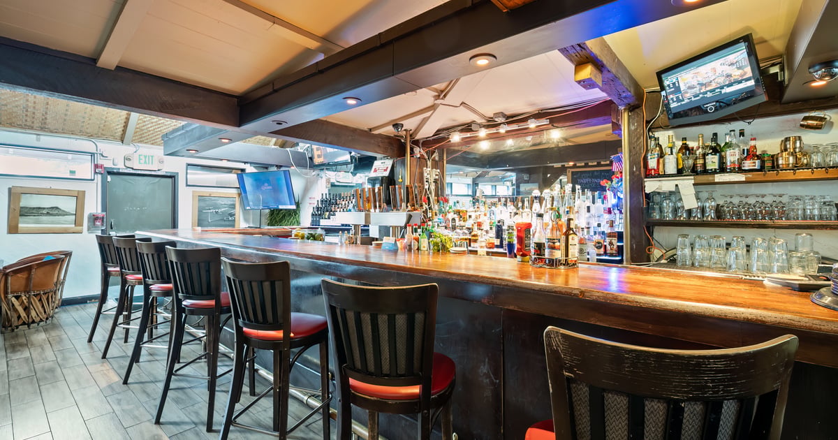 Join Our Team - Flying Fish & Grill - Seafood Restaurant in CA