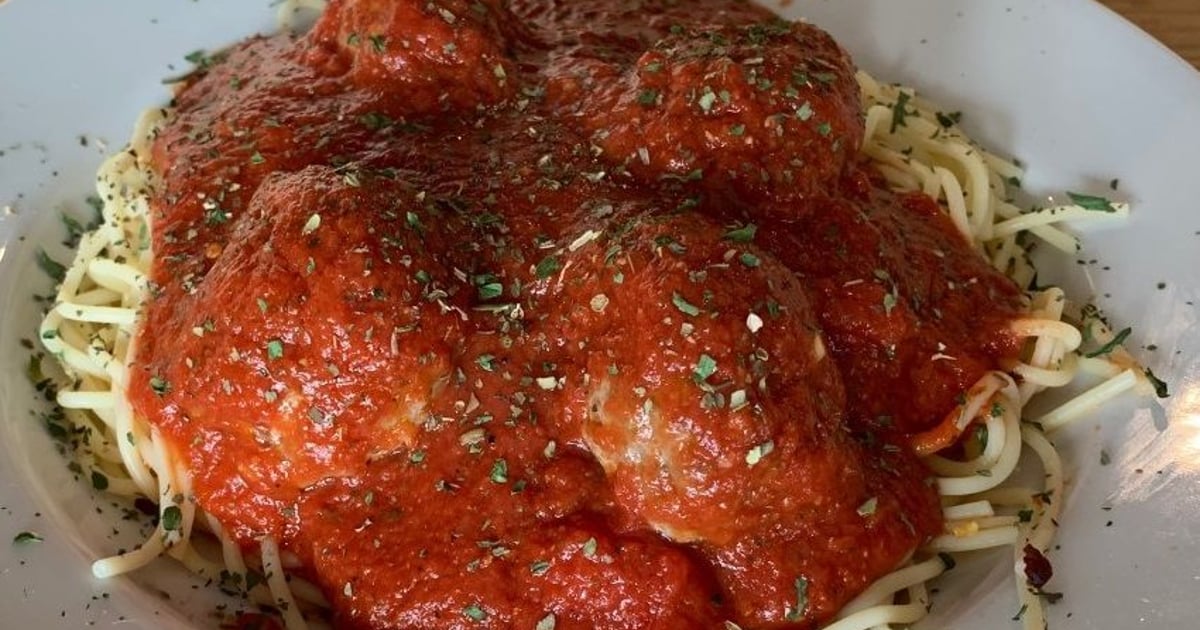 Pan of Spaghetti - Milton's Pizza & Pasta