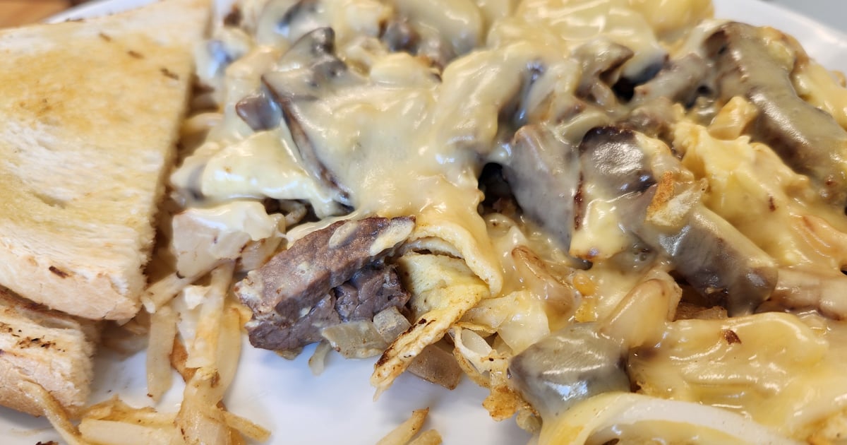 Cowboy - Rooster's Eatery and Catering - Deli in ID