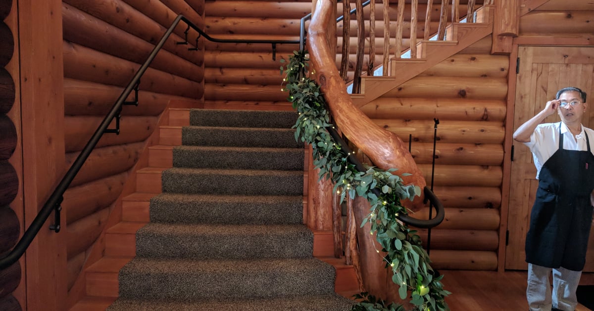 Book a Tour - Summit Grove Lodge