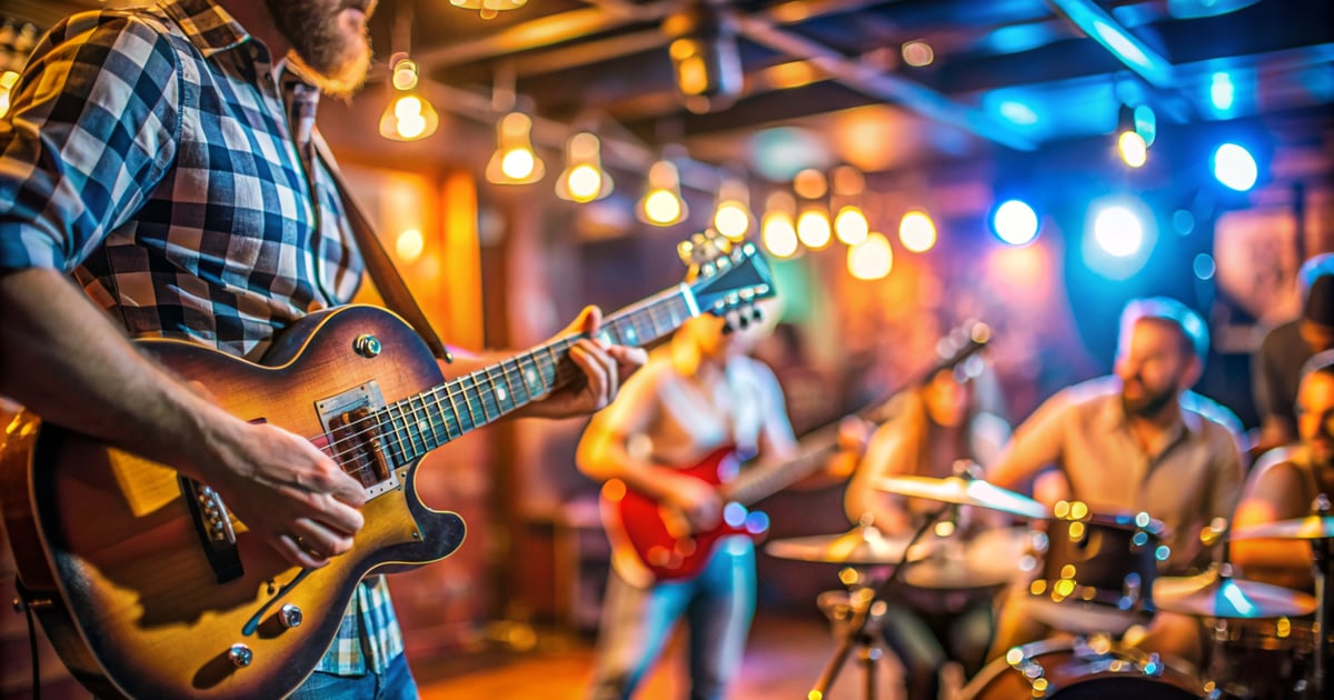 Live Music - Nettie's Irish Pub (NIP's) in Pewaukee, WI