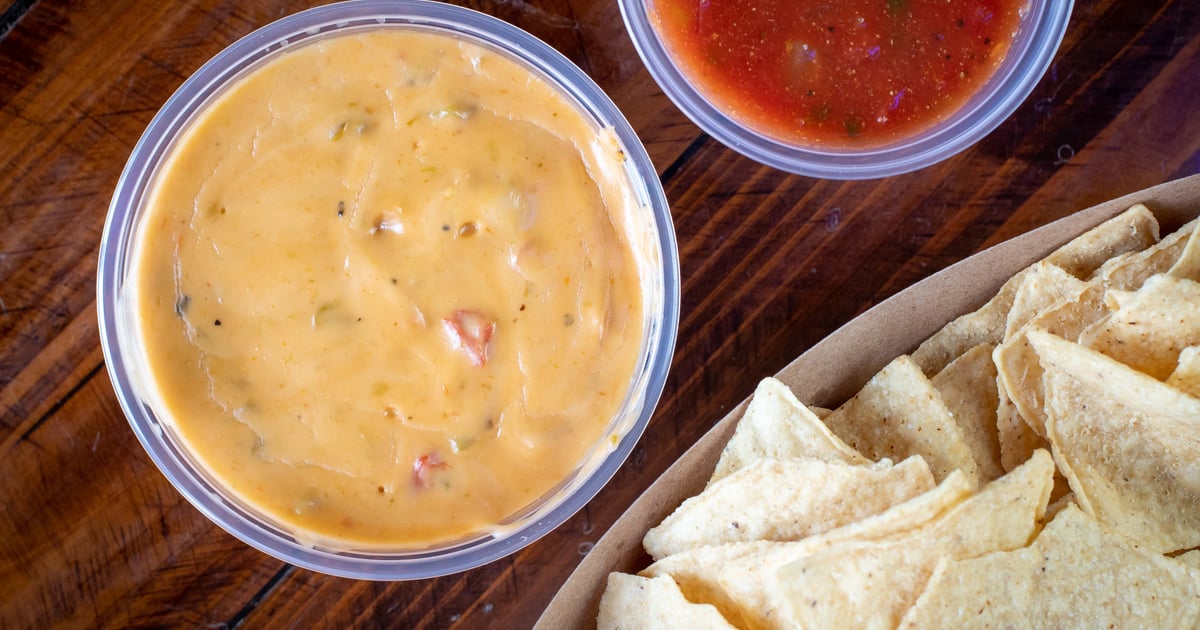 Quezo Blanco - Zorbaz on the Lake