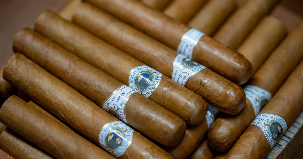 House Blend Cigars - Cigar Paradise - Johns Pass, Madeira Beach, FL