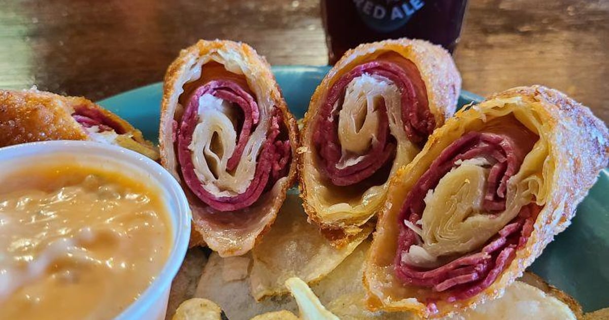 Menu - Riley's Pour House - Irish Restaurant in Carnegie, PA