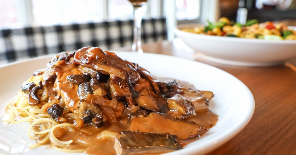 Chicken Venezia - All-Day - Ipp's Pastaria & Bar - Italian Restaurant in GA