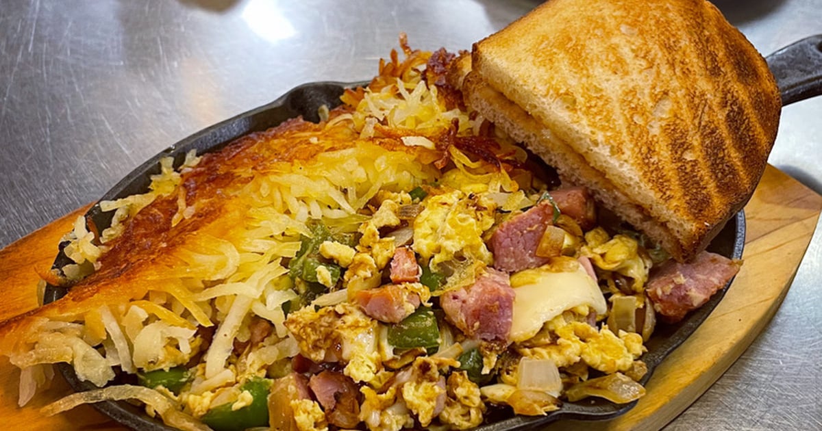 3 Egg Skillet - Partners Restaurant - American Restaurant in Feeding ...