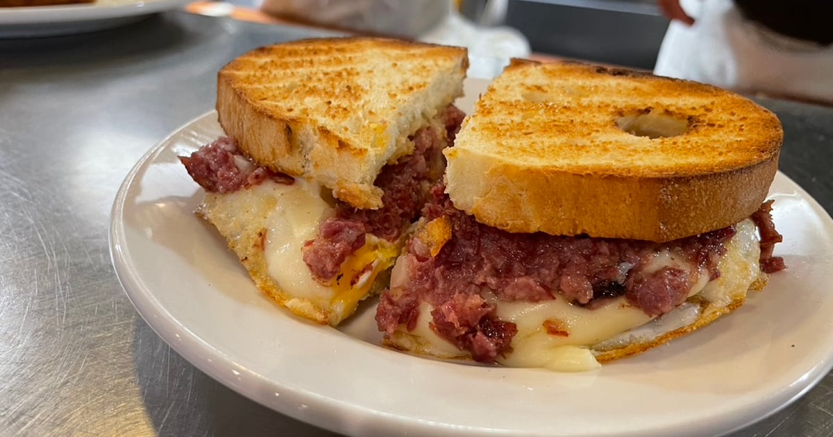 Irish Sandwich - Partners Restaurant - American Restaurant in Feeding ...