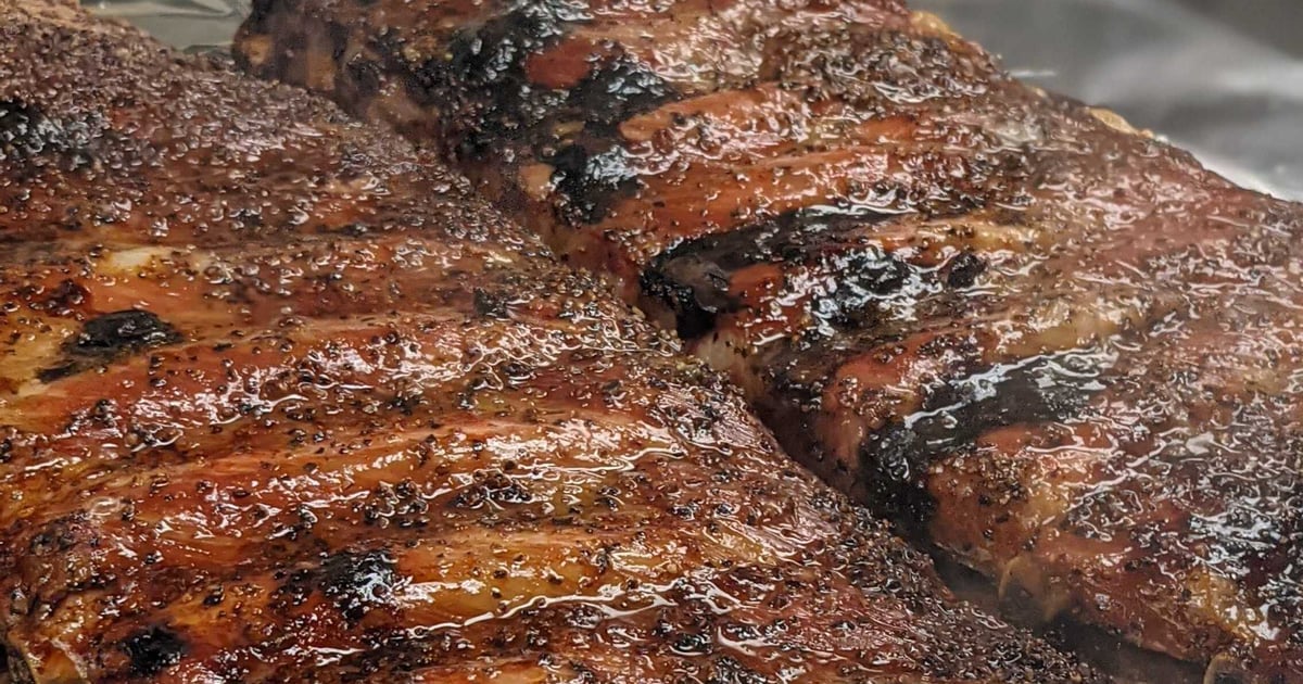 St. Louis Pork Ribs - Fat Bob's Smokehouse