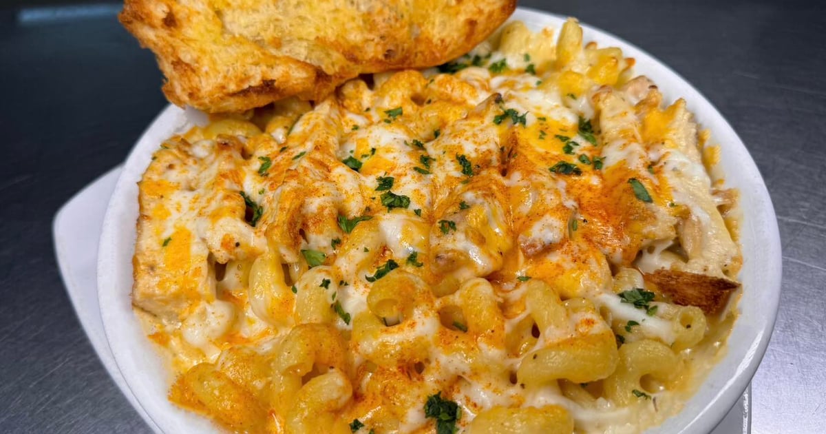 Reservations - Outlaw Grill