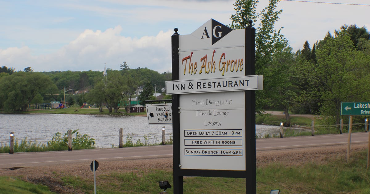 Rates - Ash Grove Inn - Canadian Restaurant in Barry s Bay, ON