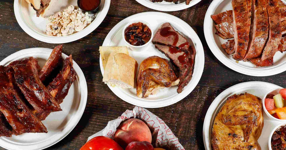 BBQ & Deli - The Fruit Yard - Restaurant in CA