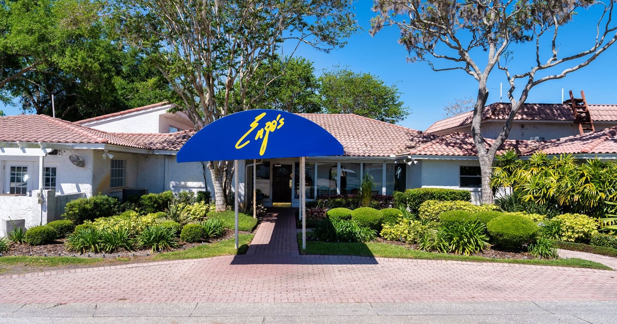 About - Enzo's on the Lake - Italian Restaurant in Longwood, FL