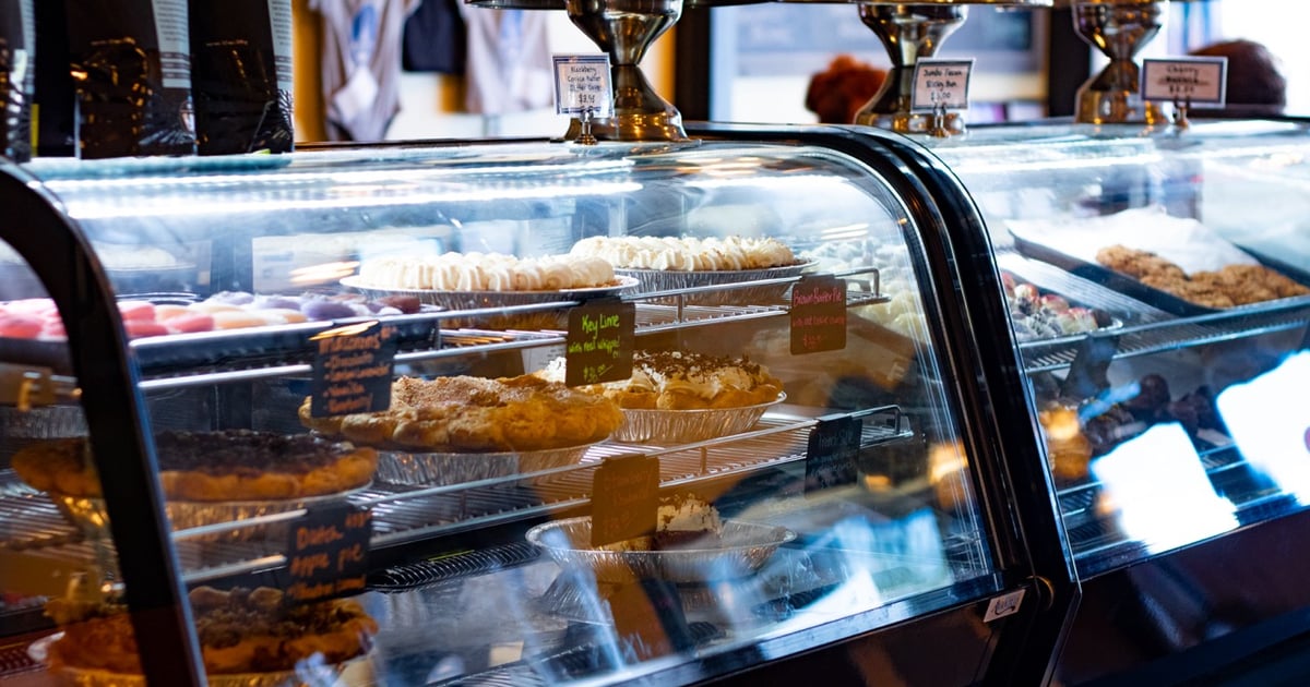 Milwaukee Bakery - Blue's Egg + Bakery | Milwaukee Brunch & Breakfast ...