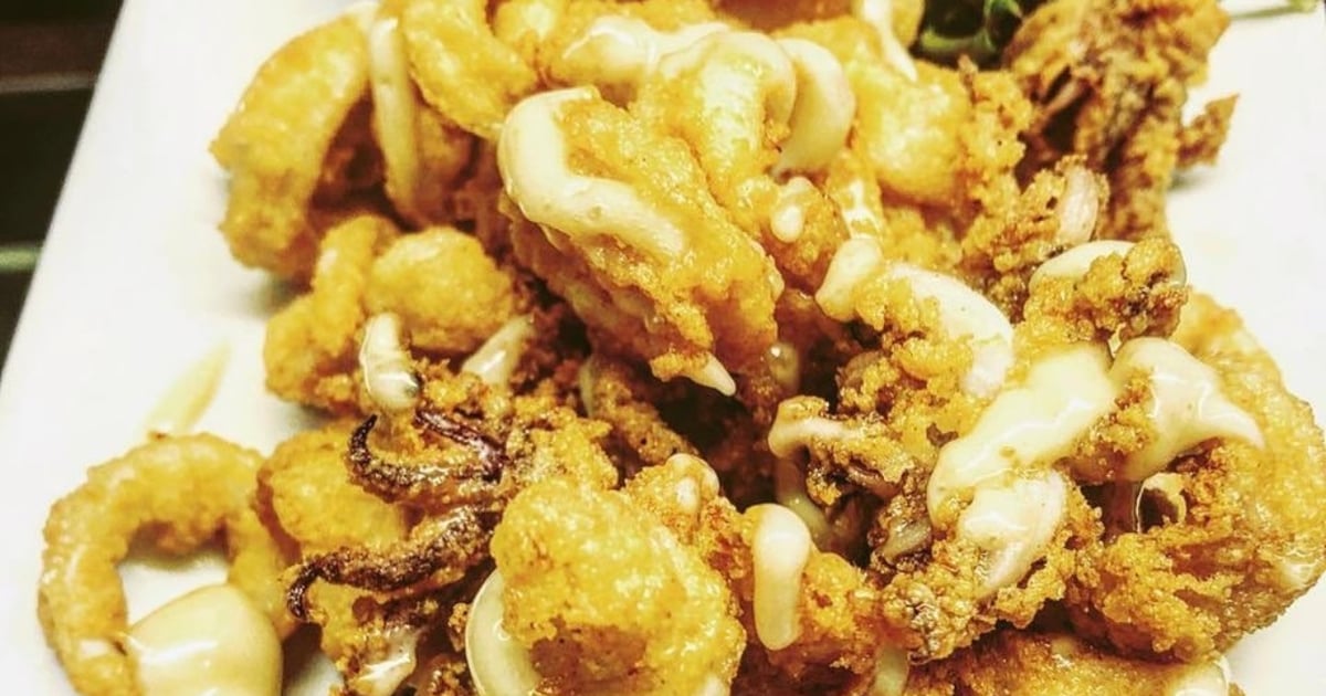 Classic Calamari - Outriggers Restaurant