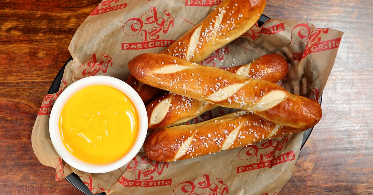 Catering - Odis 12 Sports Bar & Grille - Sports Bar in Erie, PA