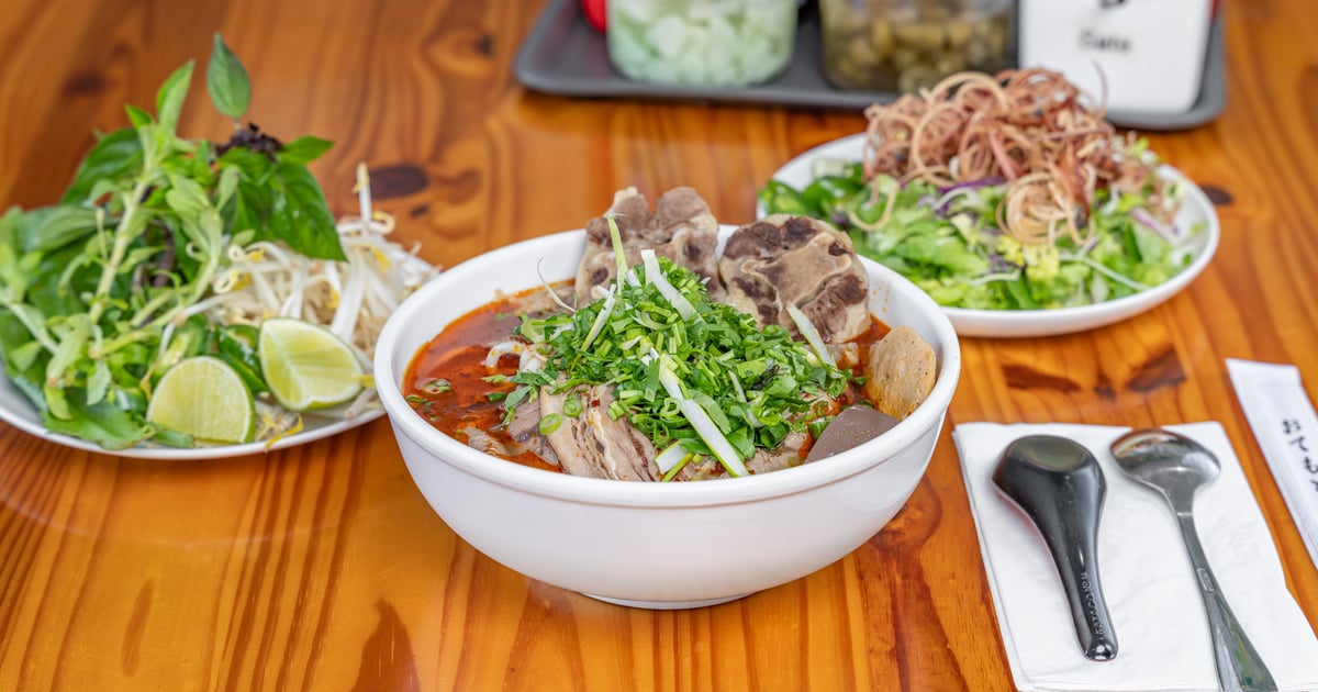 About - Pho Huong Lan - Asian Restaurant in FL