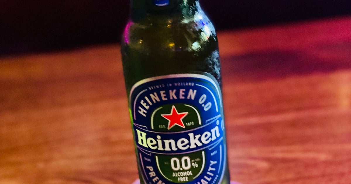 Heineken 00 - Booze Menu - Roy G's - Bar & Grill in Dallas, TX
