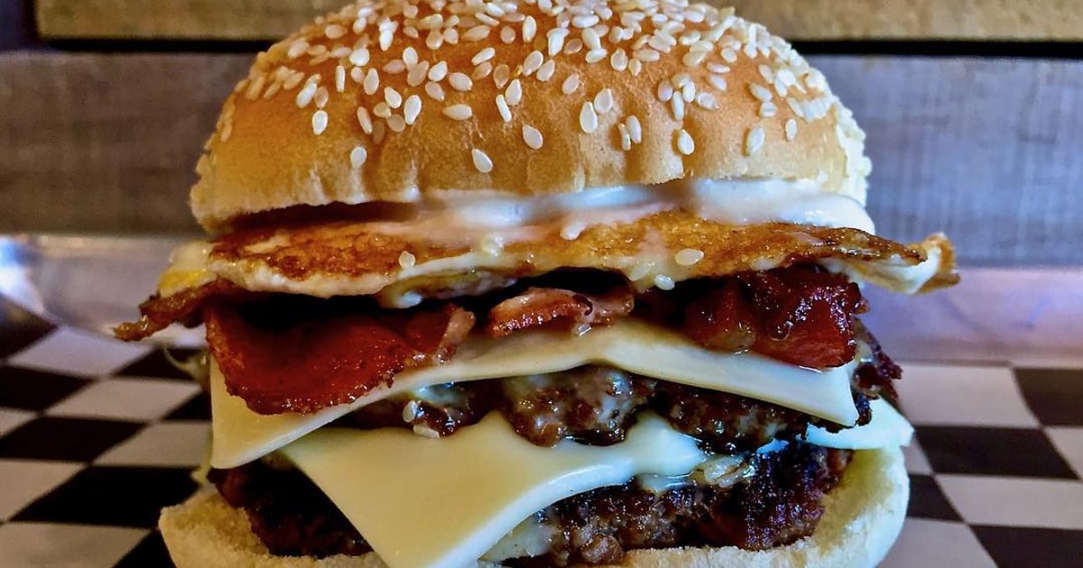 Buddy's Burgers, Breasts & Fries - Burger Joint in PA