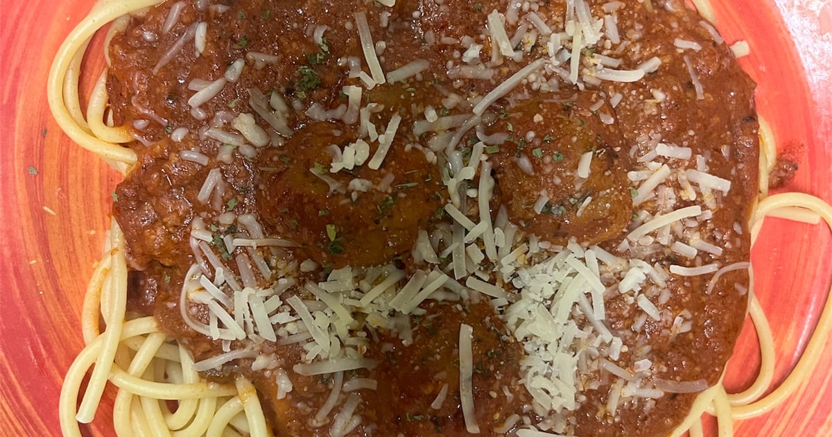 Spaghetti - Boondocks - Family Style Restaurant in High Prairie, AB