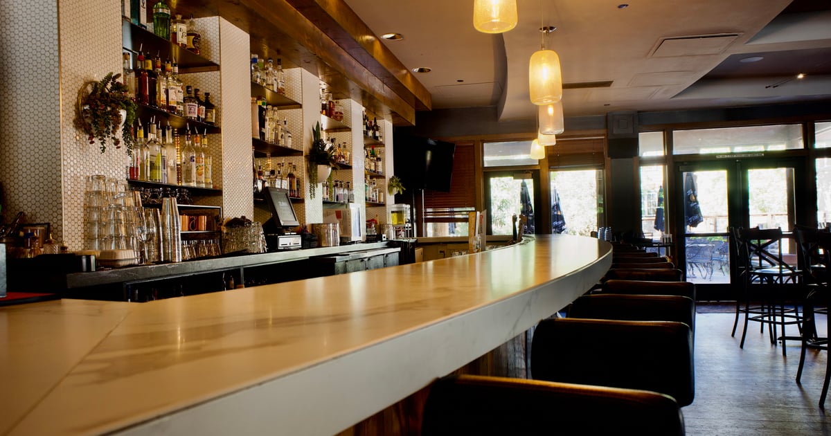 Join Our Team - Montezuma Roadhouse – Restaurant in Keystone CO