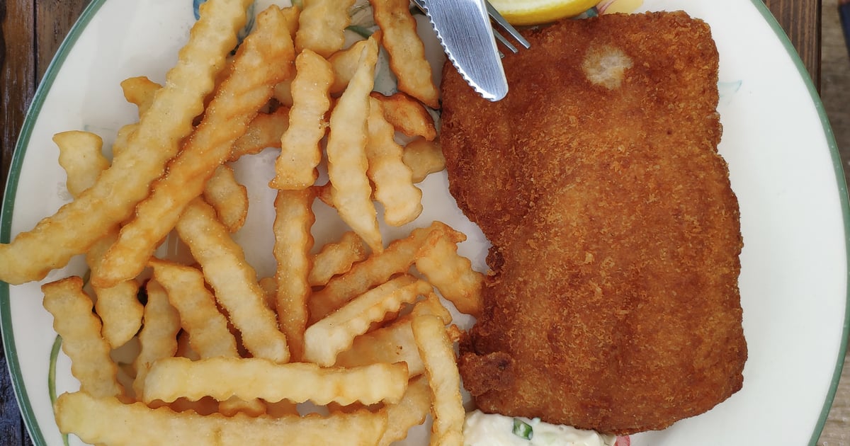 KC Hooley House - Local Pub and Plate