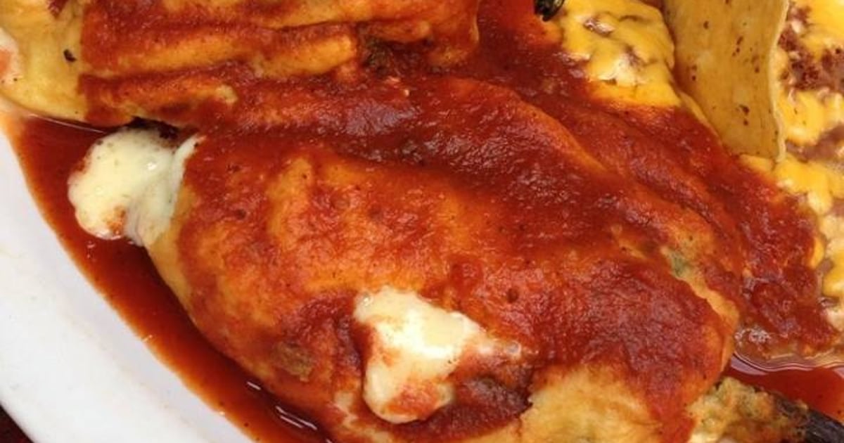 Two Chile Rellenos (Super Combo) - La Cabaña Venice - Mexican ...