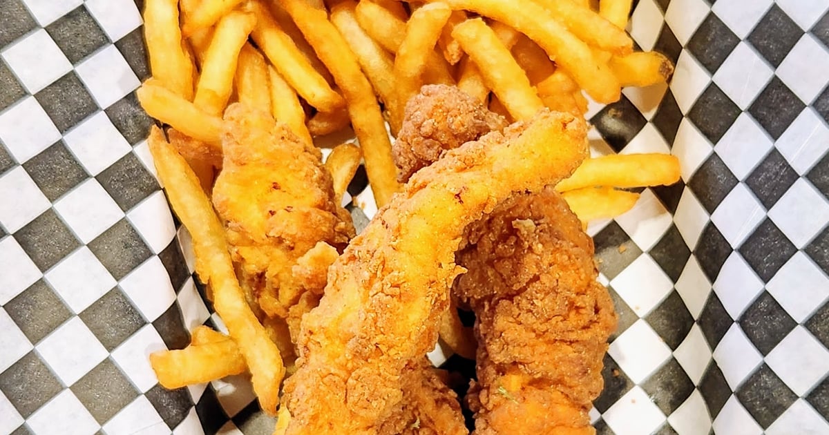 Chicken Tenders - PiNZ Bowl