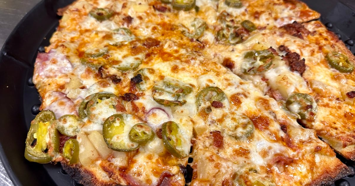 Jalapeno Popper Pizza - Copps Pizza Company - Family Style Restaurant