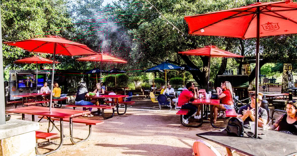 Private Events - Doc's Backyard Grill | An Austin Staple Restaurant