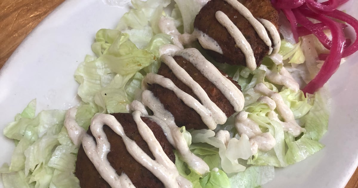 Single Falafel Cake - Menu - CafeArta&Pub at Third place