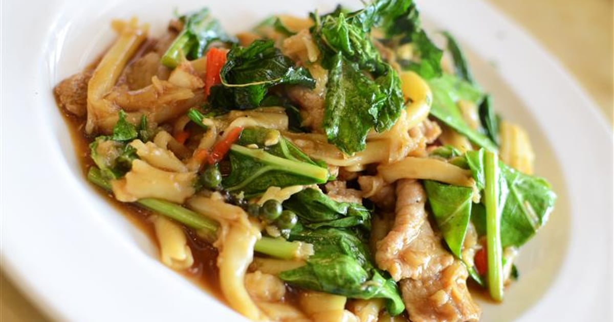 Menu - Mee Hong - Restaurant in New Bedford, MA