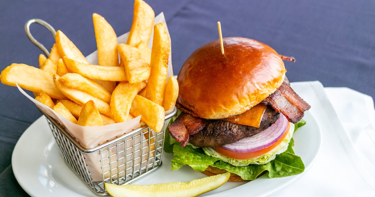 Marriott Burger - The Nines Marriott Bakersfield