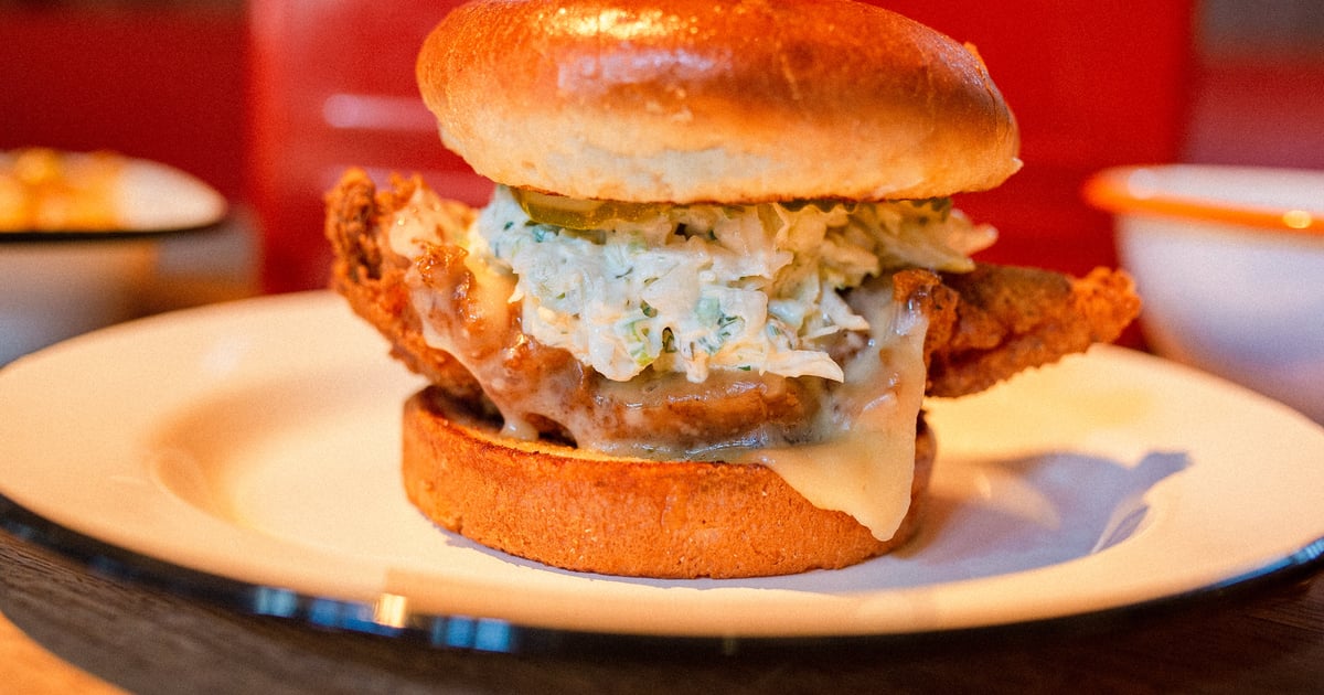 Main Chick - The Hot Chick - Nothing But Good Times! Arcade Games ...