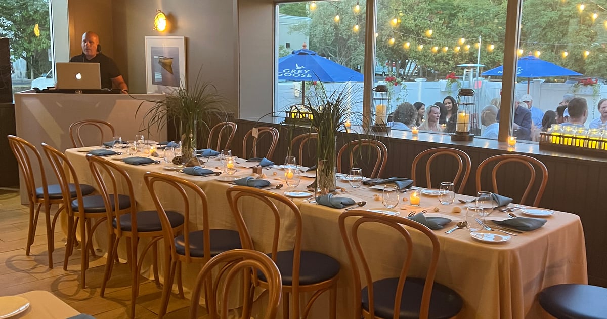 Southampton Catering - The Lobster Roll Restaurant aka LUNCH - Seafood ...