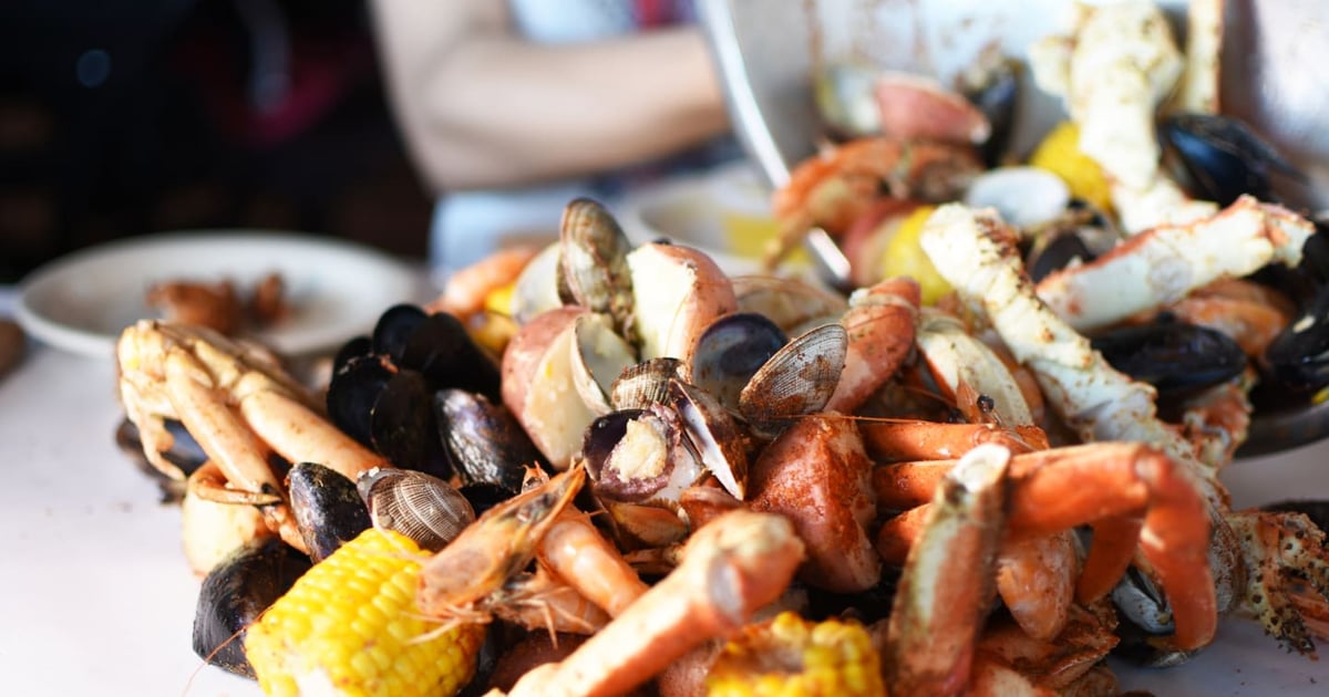 Menus - The Crab Pot Bellevue - Seafood Restaurant in Bellevue, WA