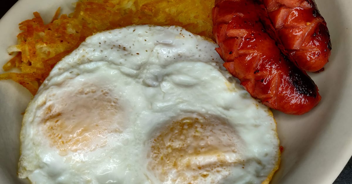Hot Links and Eggs - Breakfast - Shipwreck Cafe - American Restaurant ...