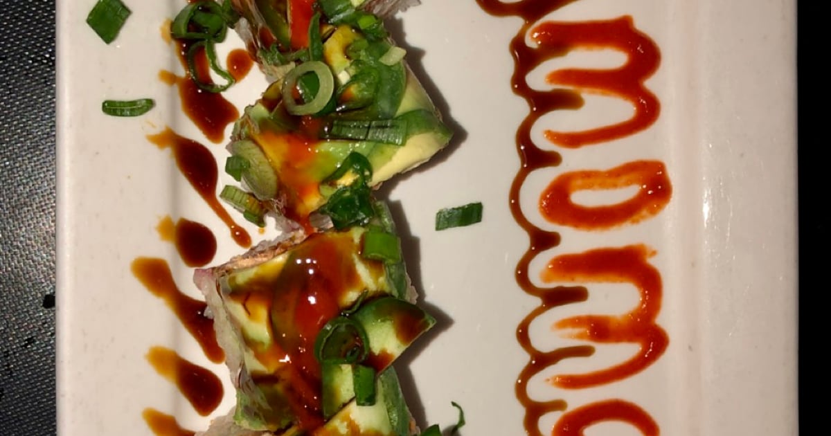 Sumo Maki - Japaneiros Sushi Bistro & Latin - Asian Fusion Restaurant ...