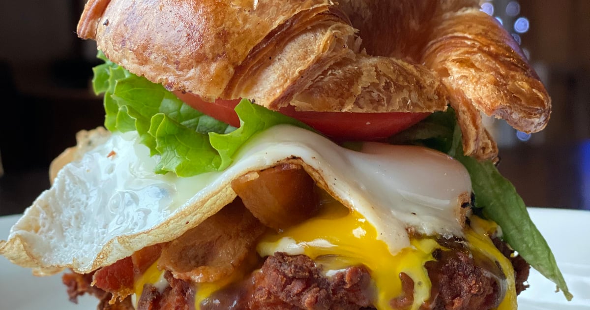 Gallery - The Piggery Restaurant and Rooftop - Bar & Grill in Chicago, IL