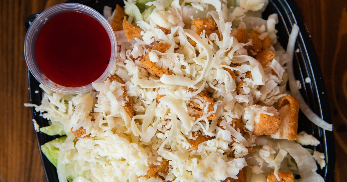 Chicken Finger Salad - Chop's Shop - Pizza Restaurant in NY