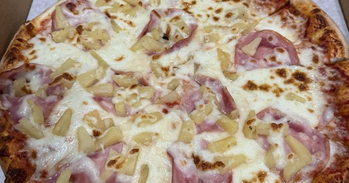 Hawaiian Luau | Large 14" - 12 Slices - Popolo's Pizza