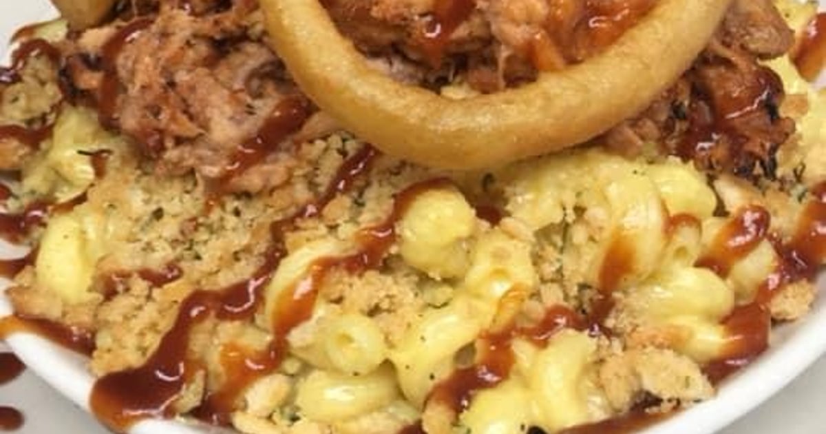 BBQ Pulled Pork Mac - Menu - Localz Kitchen and Cocktails - American ...