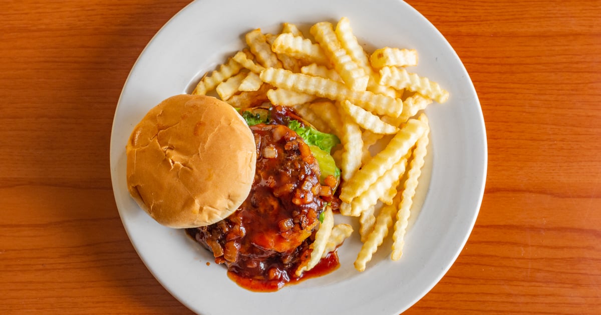Hickory Burger - Ike's Chili - American Restaurant in Tulsa, OK