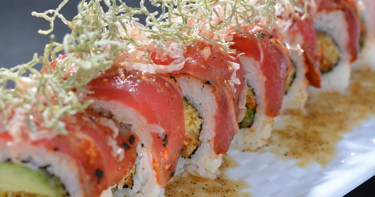 Flaming Ahi Roll - Gyotaku Japanese Restaurants - Hawaii