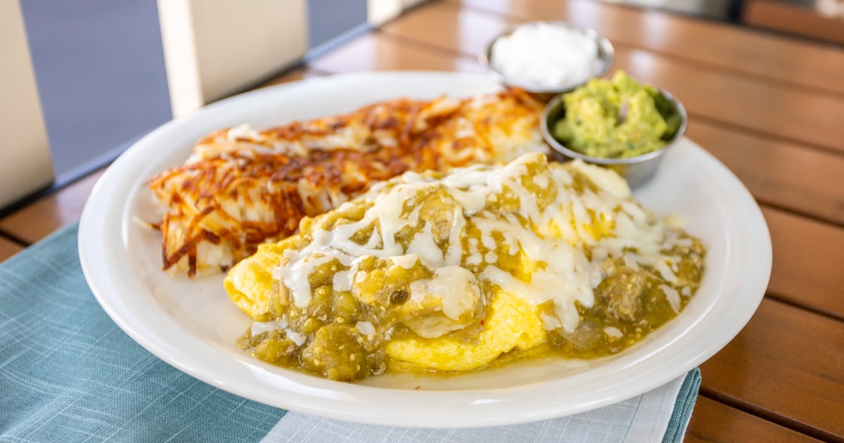 Chile Verde Omelette - Allison's Country Cafe