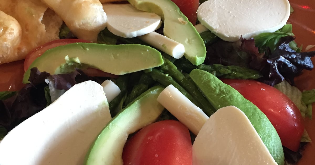 Riviera Salad - Dine-In Menu - Salerno's - Pizza Restaurant in IL