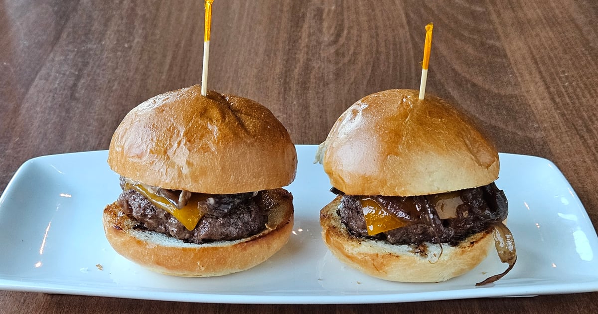 HH Kobe Beef Sliders - Happy Hour - Indulge Bistro & Wine Bar