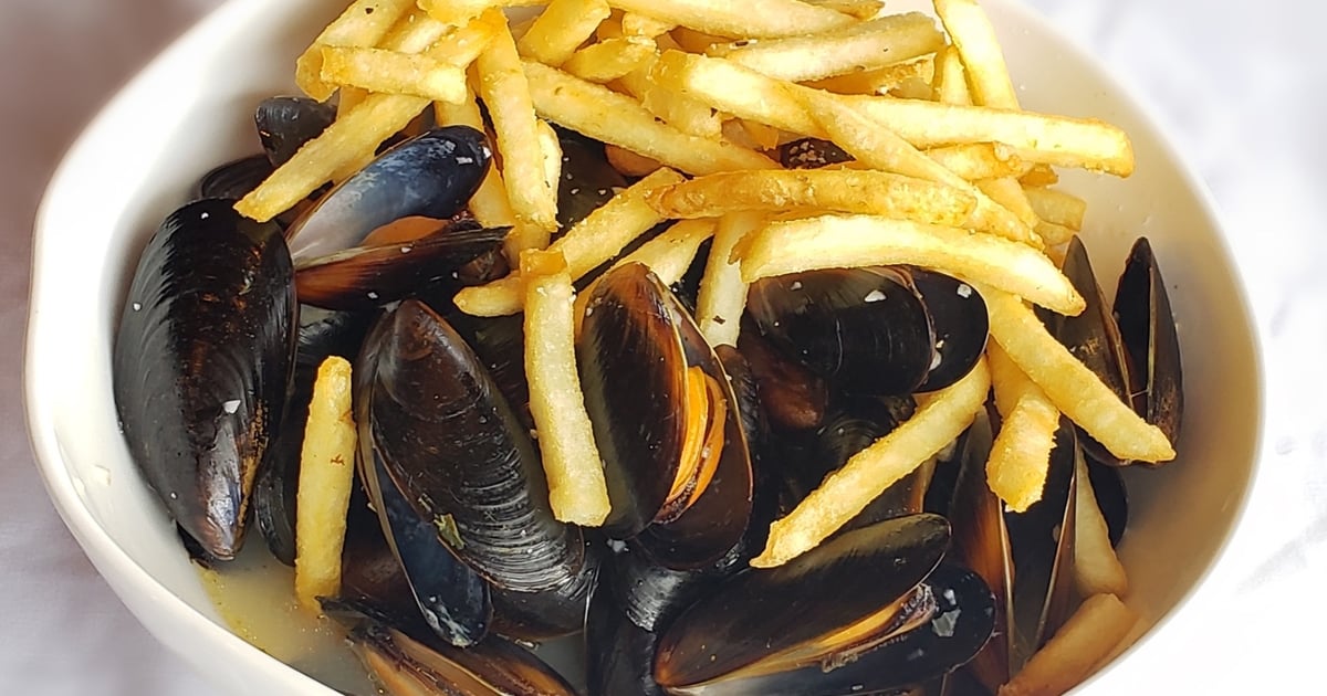 HH Mussles and Fries - Indulge Bistro & Wine Bar - Fine Dining ...