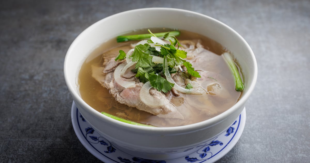 Traditional Combo Pho - Mama Hong's Vietnamese Kitchen - Vietnamese ...